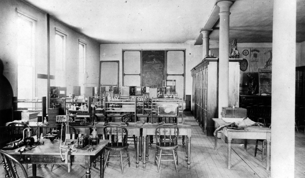 The Built Fem-vironment: Women’s History on Campus in Four ...